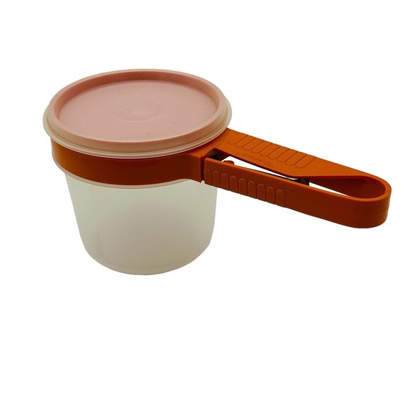 Tupperware | Kitchen | Tupperware Flour Sugar Sifter With Bowl Vintage ...